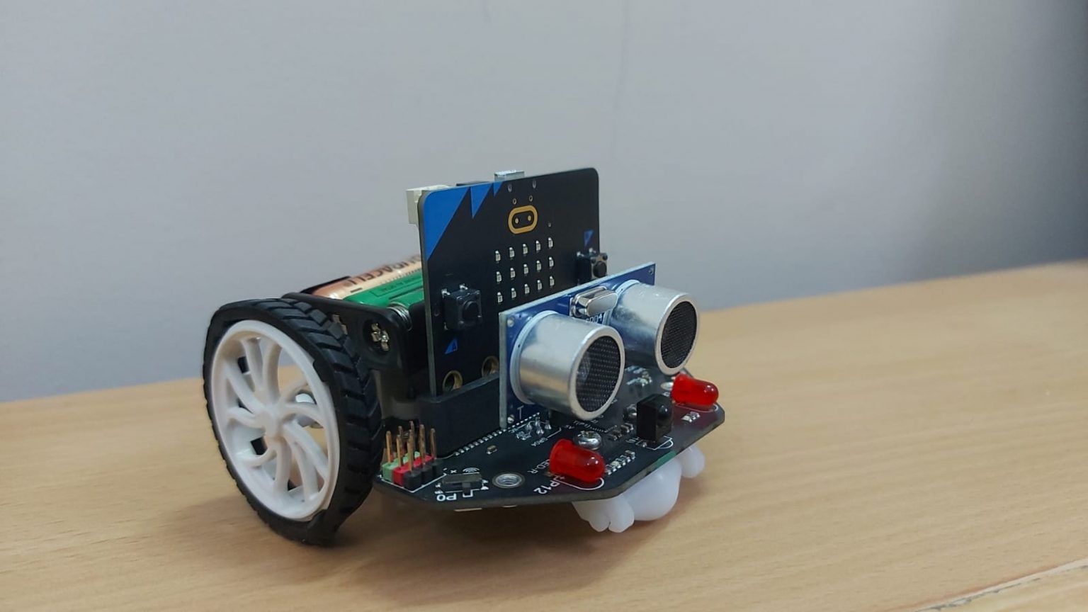 Microbit Maqueen Robot: Unlocking STEM Possibilities!